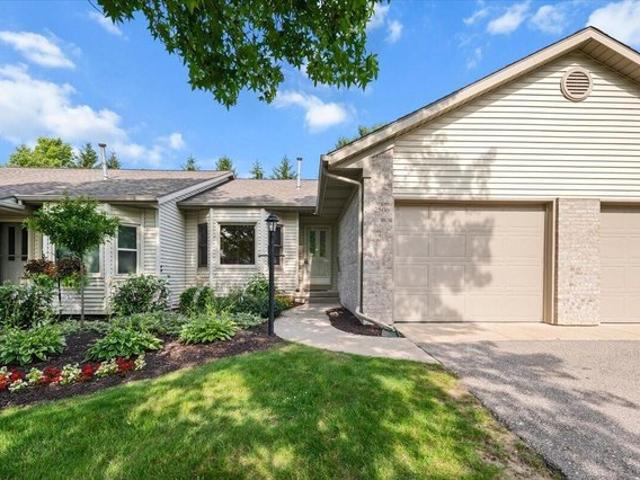 2506 Falcon Pointe Dr NW Unit 70, Grand Rapids, MI 49534