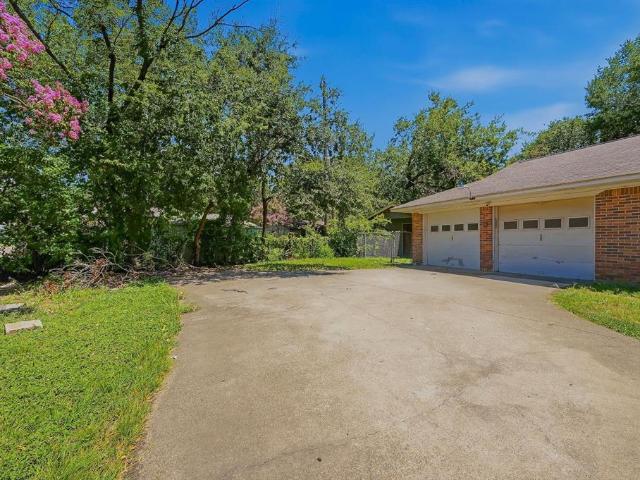 2506 Glen Court