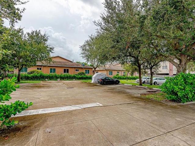 2506 Lincoln St #2512, Hollywood, FL 33020