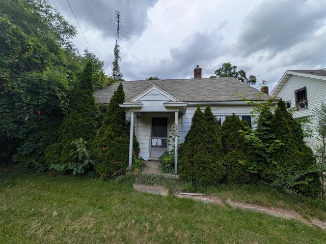 2506 Page Avenue
