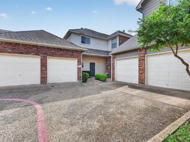 2506 Peargrove Circle
