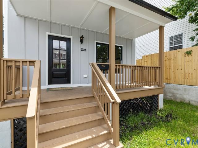 2506 Porter Street