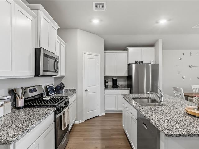 2506 River Way Drive