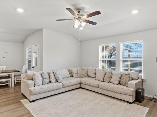 2506 River Way Drive