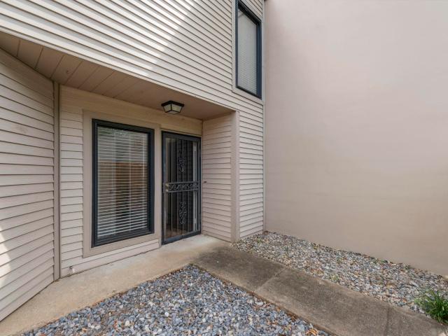 2506 Riverfront Drive