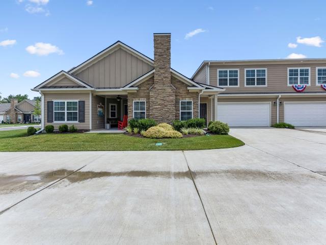 2506 Stonecenter Ln