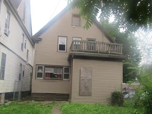 2506 W Fond Du Lac Ave