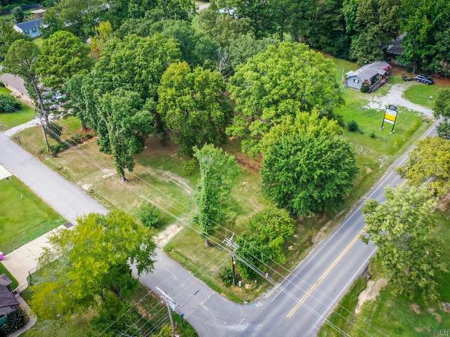 2506 W Robinhood