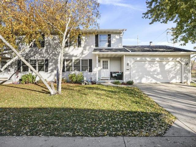 2506 2 Greenway Vw, Madison, WI 53713