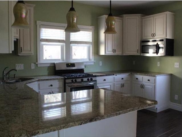 2506 7th Ave E, North St. Paul, MN 55109 | MLS #7065 | Compass