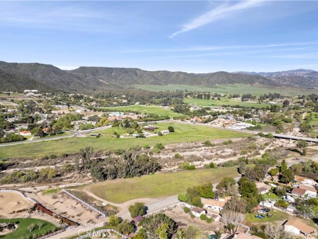 25070 Hayes Ave, Murrieta, CA 92562 | MLS #SW25097