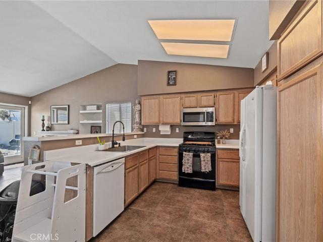 25076 Sansome St, Hemet, CA 92544 | MLS #PW26095 | Compass