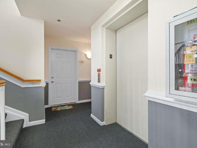 2507 Coach House Way # 2D