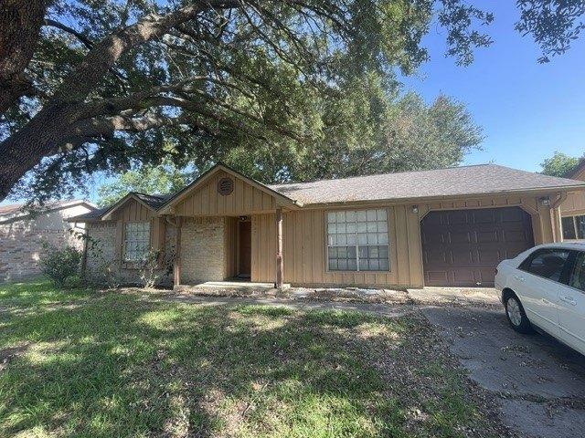 2507 Ewell Dr, League City, TX 77573