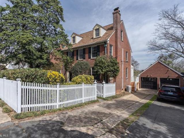 2507 King, Alexandria, VA 22301