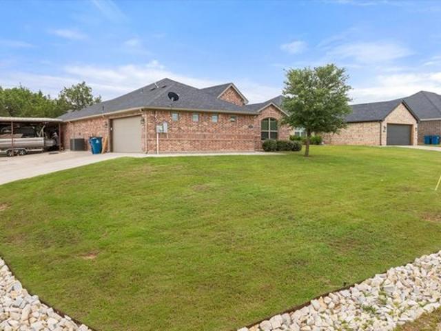 2507 Santiago Dr, Granbury, TX 76048