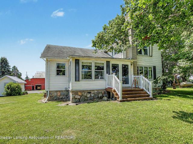 2507 W Gresham Highway R5