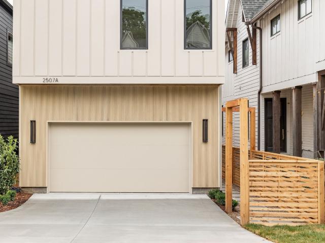 2507A Vaulx Ln