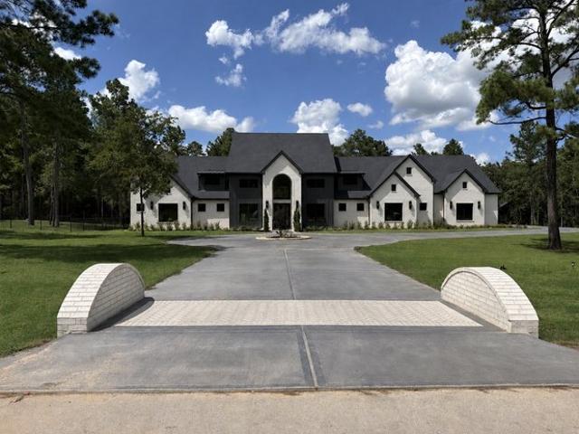 25088 Seguin Trl, Montgomery, TX 77316
