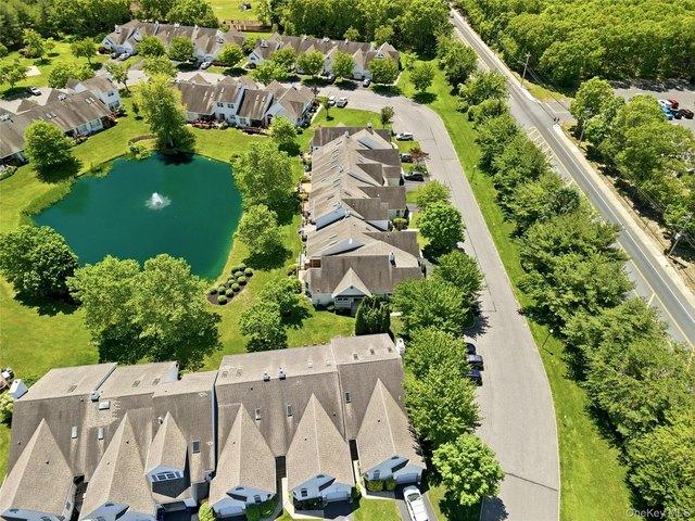 2508 Nicole Dr, Port Jefferson Station, NY 11776