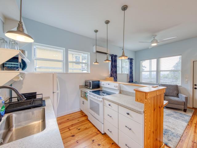 2508 Orchard House Way