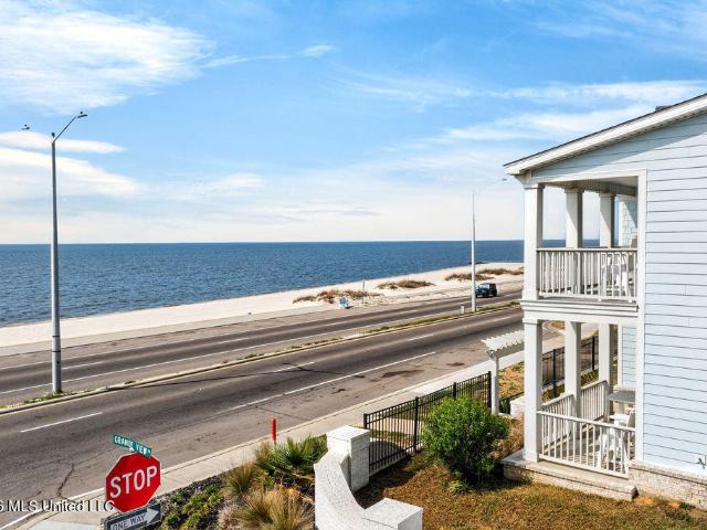 2508 Beach Boulevard