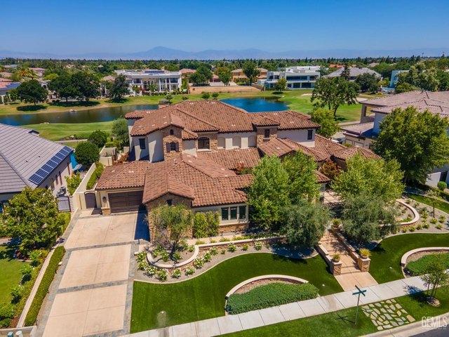 2508 Brighton Park Dr, Bakersfield, CA 93311