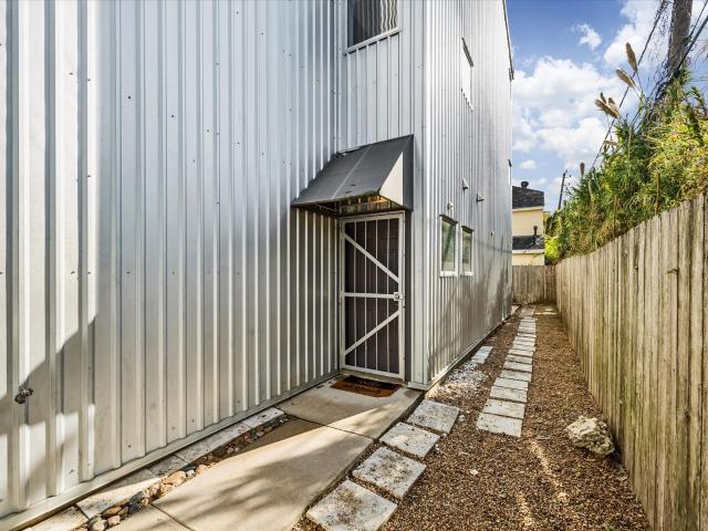 2508 Calumet St, Unit E, Houston, TX 77004 | MLS #96095