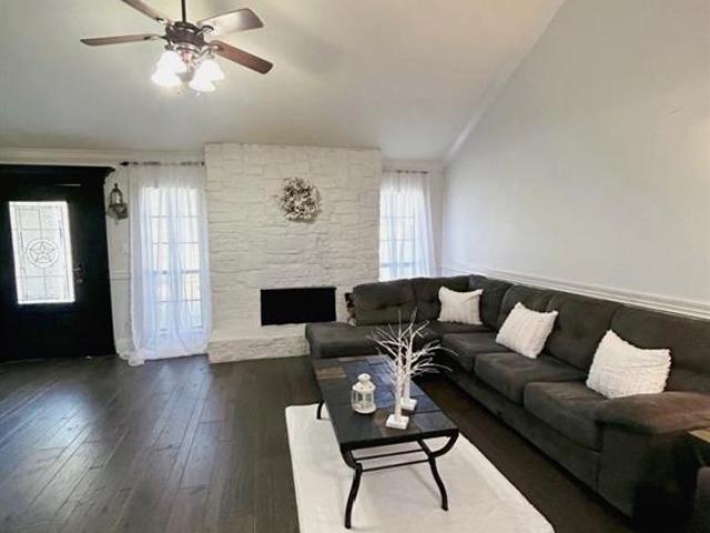 2508 Craig Ln, Denton, TX 76209 | MLS #21163 | Compass