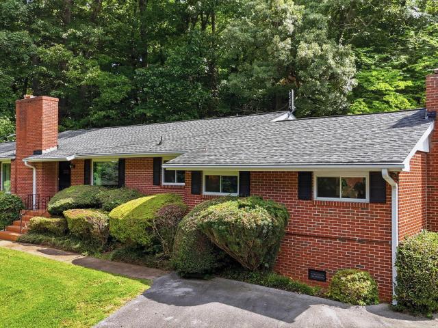 2508 Fox Chase Lane