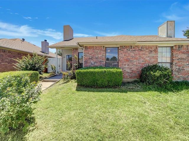 2508 Summer Place Dr, Arlington, TX 76014