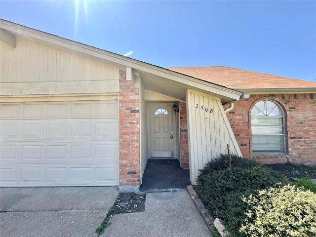 2508 S Center St, Arlington, TX 76014 | MLS #21240 | Compass