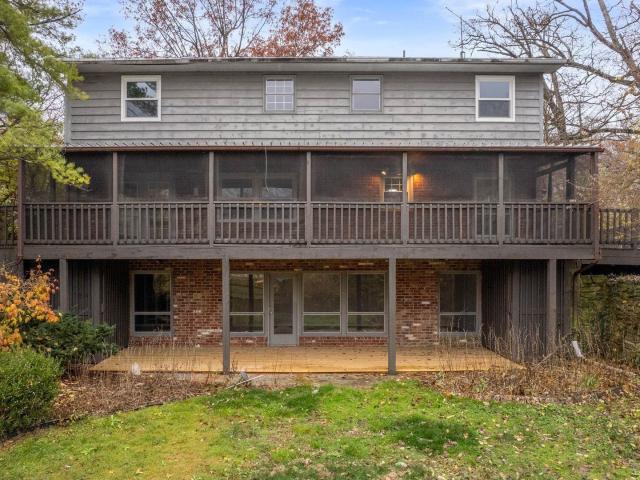 2508 W Twickingham Drive