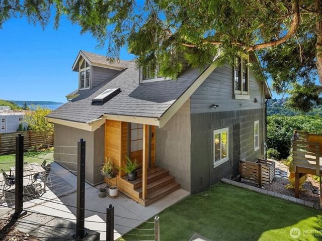 2508 13th Ave W, Seattle, WA 98119