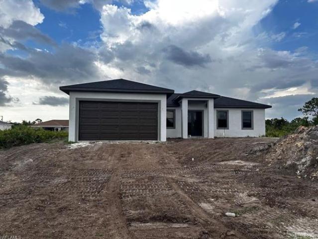 2508 27th St W, Lehigh Acres, FL 33971