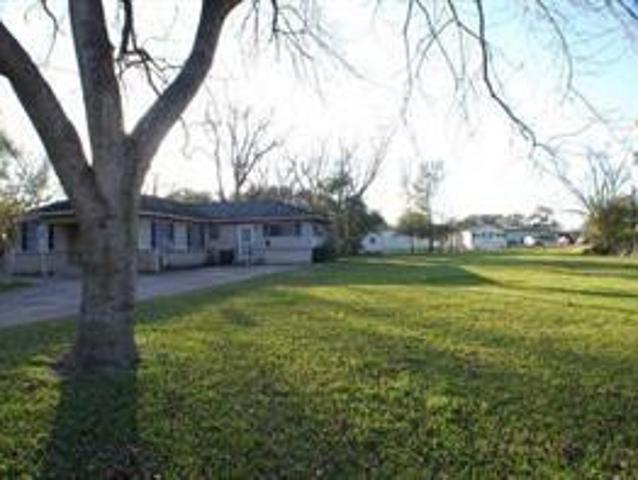 2508 4th St, Rosenberg, TX 77471