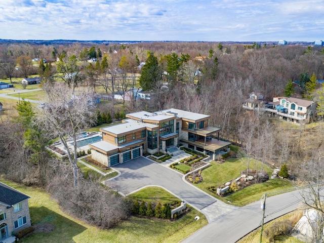 25099 Edgemont Drive