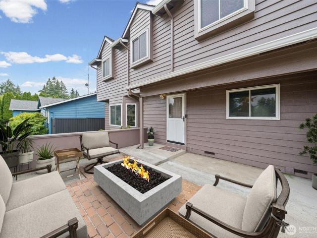 2509 NE 23rd Place