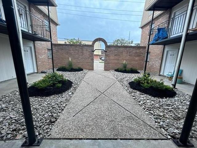 2509 Houma Blvd, Unit 103, Metairie, LA 70001 | MLS #2556 | Compass