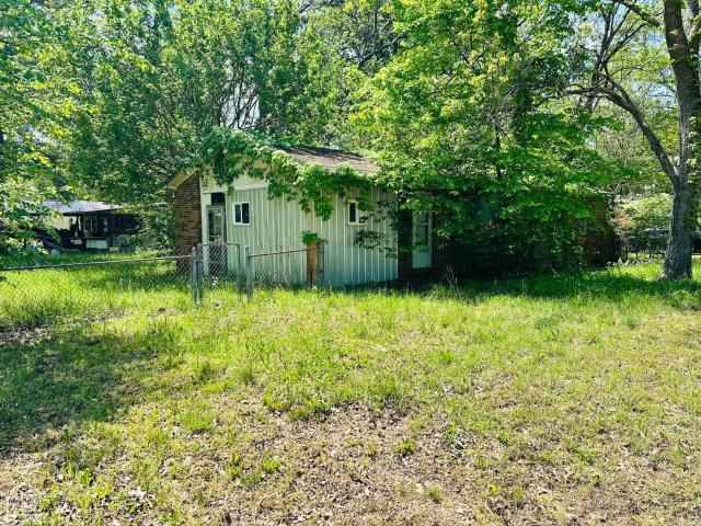 2509 Linwood