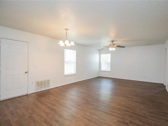 2509 Parkcrest Drive