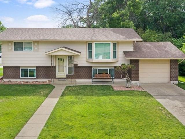 2509 Stanford Rd, Fort Collins, CO 80525