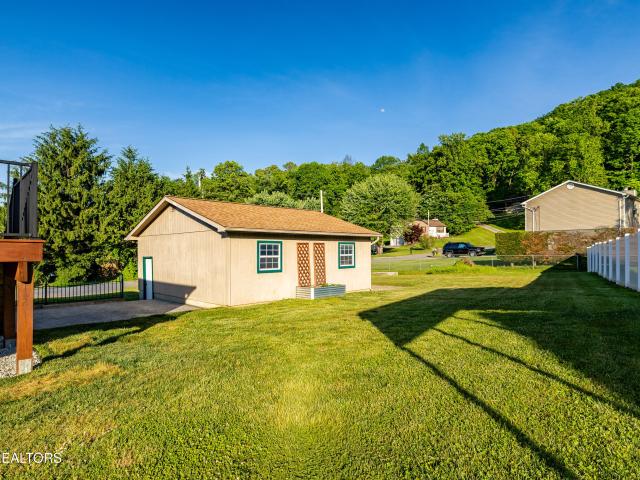2509 Tamerlane Circle
