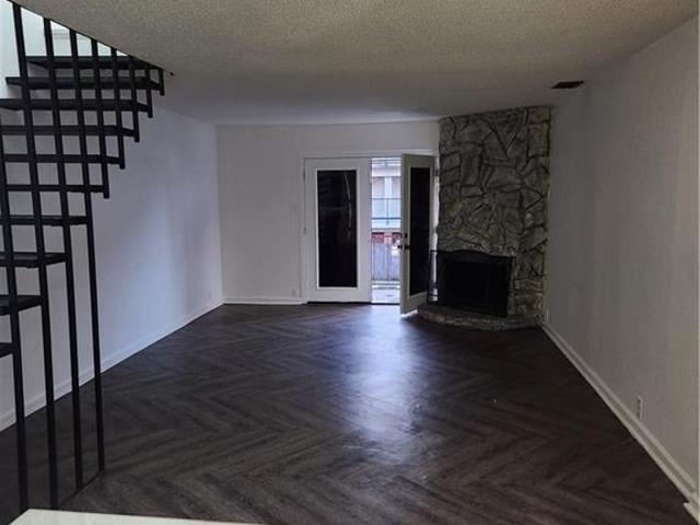 2500 Manson Avenue # 423
