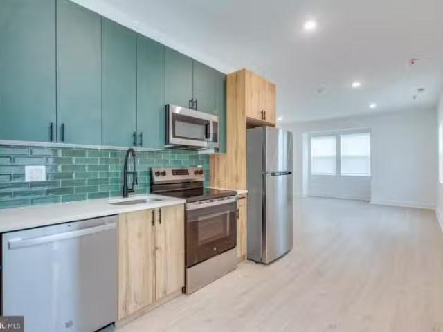 2500 N Lawrence St #3, Philadelphia, PA 19133 MLS PAPH2496000