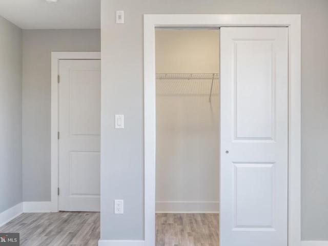 2500 N Mascher Street # 14