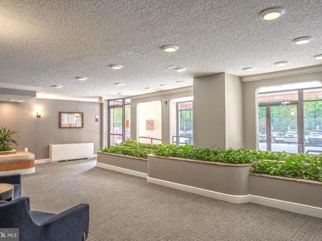 2500 N Van Dorn Street # 1518
