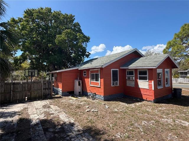 2500 Oakdale St S, St. Petersburg, FL 33705 | MLS #O6389