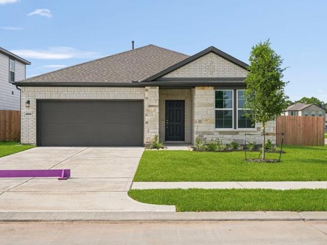 2500 Old Glory Ln, Bay City, TX 77414