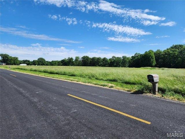 2500 Bloomington Rd, East Peoria, IL 61611